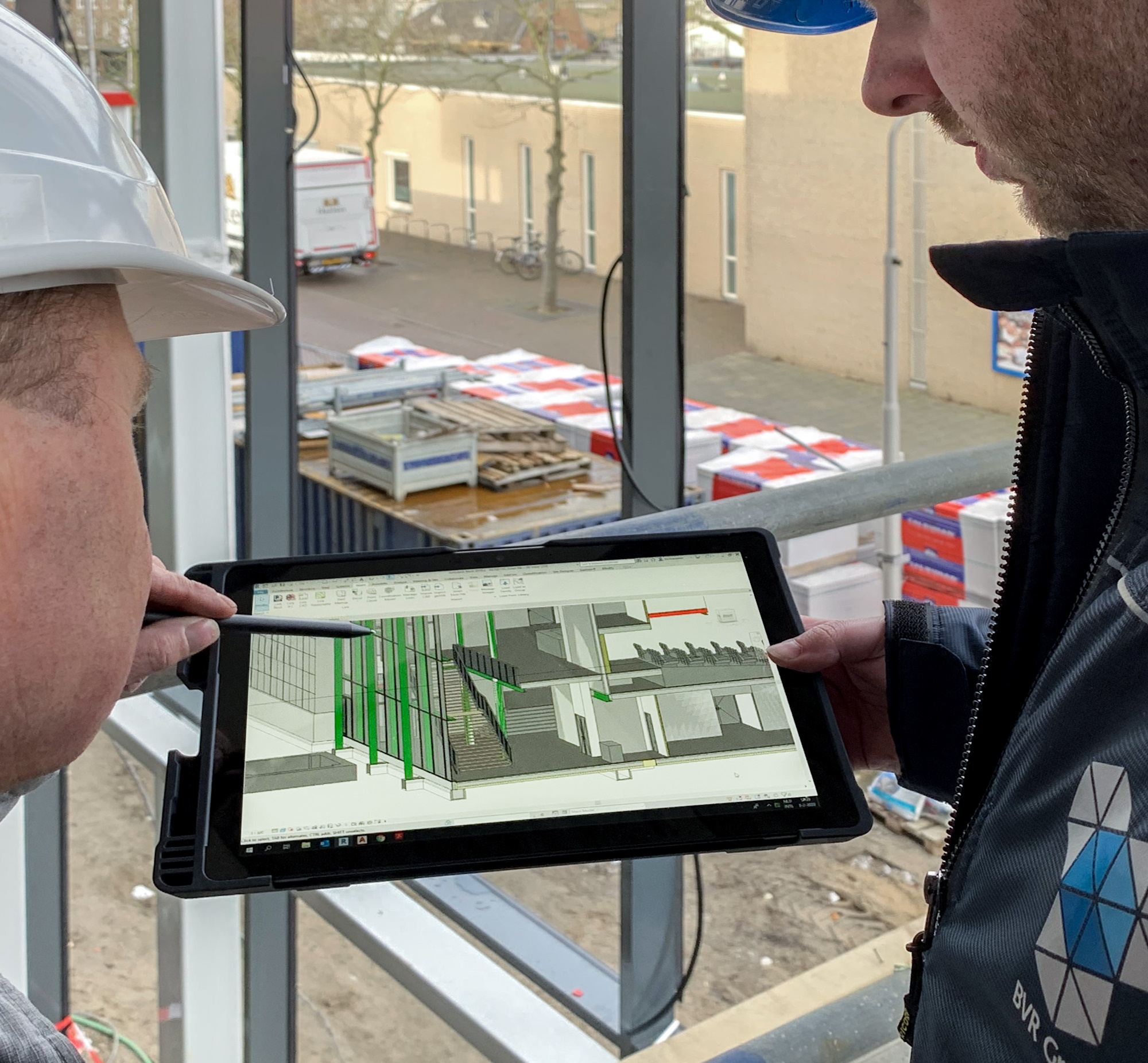 BIM in the Cloud: Device & Location Independency - Case